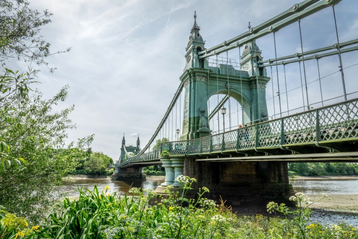 10 Things to Do in London in the Spring & Where to Eat Nearby